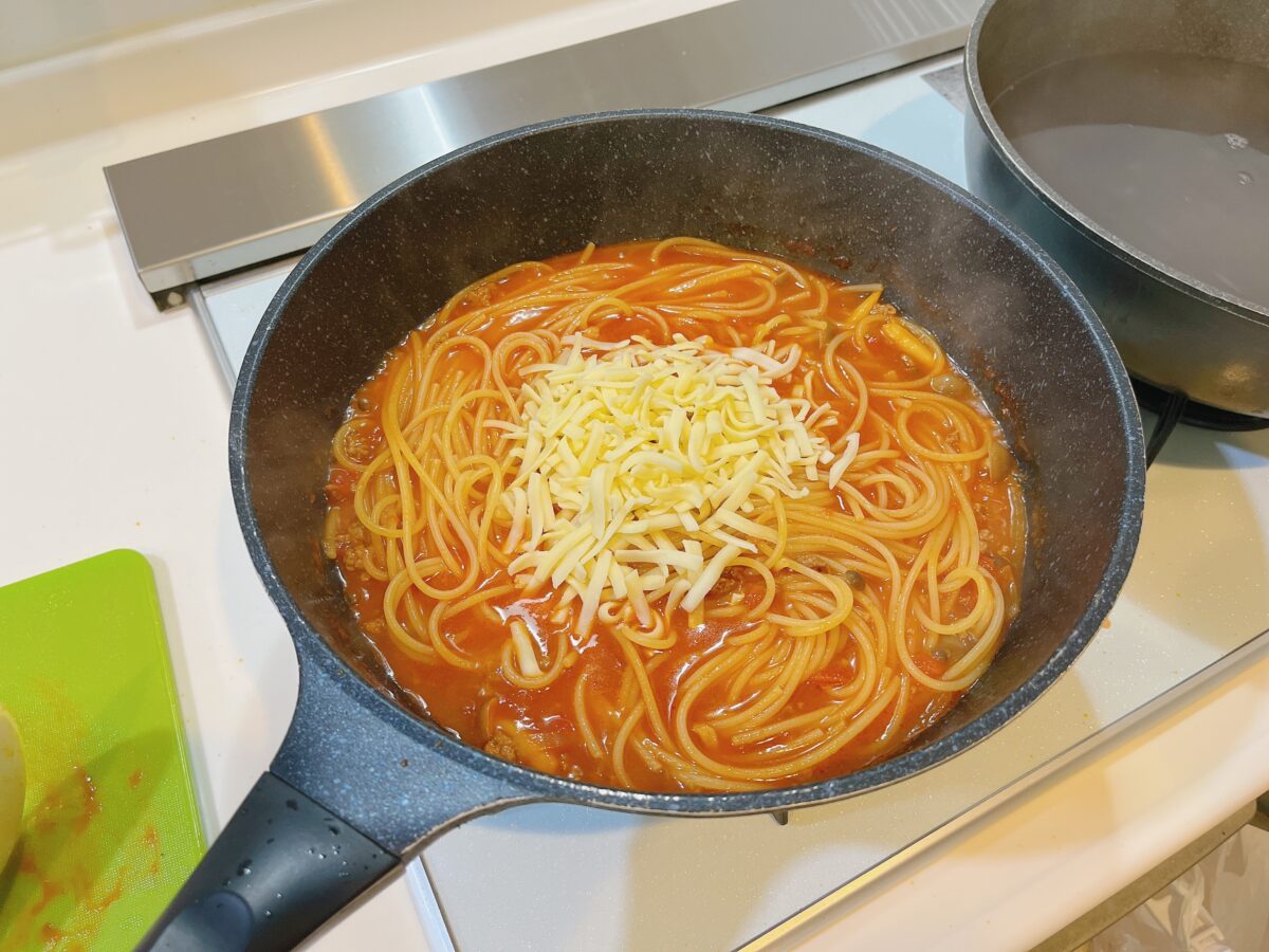 【リュウジ流】絶望のパスタ（スパゲティ） – リュウジのバズレシピメモ【作り方・コツ・感想】 | It's a piece of cake