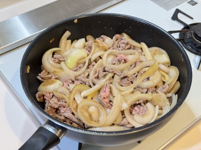 ルーで作る最高のハヤシライス – リュウジのバズレシピメモ【作り方・コツ・感想】 | It's a piece of cake